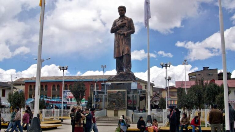 Daniel Alcides Carrión García - César Pérez Arauco