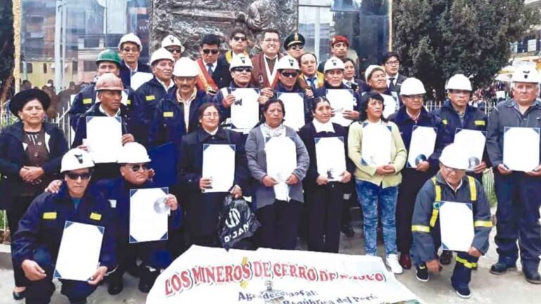 El túnel hacia la libertad - César Pérez Arauco